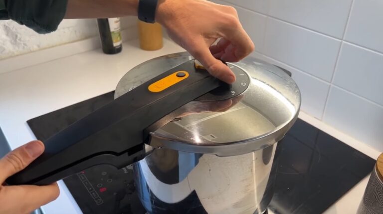 Sopa de Galets - Hearty Catalan Soup for Christmas Day