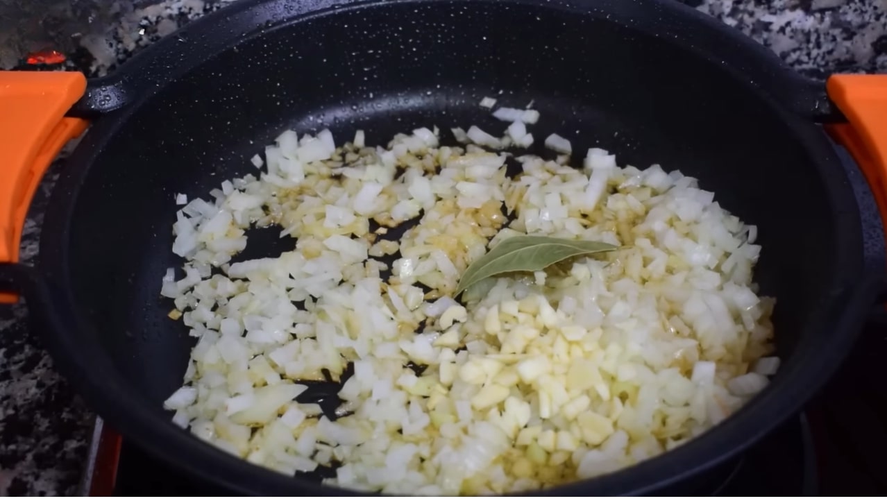 Carcamusas – Toledo Spanish Chili Recipe